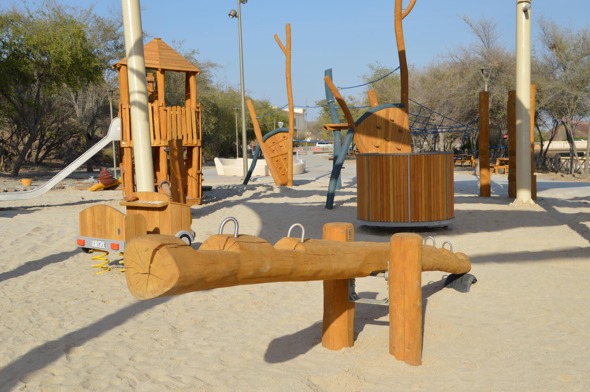 PROJECTS - Empire Sarmad